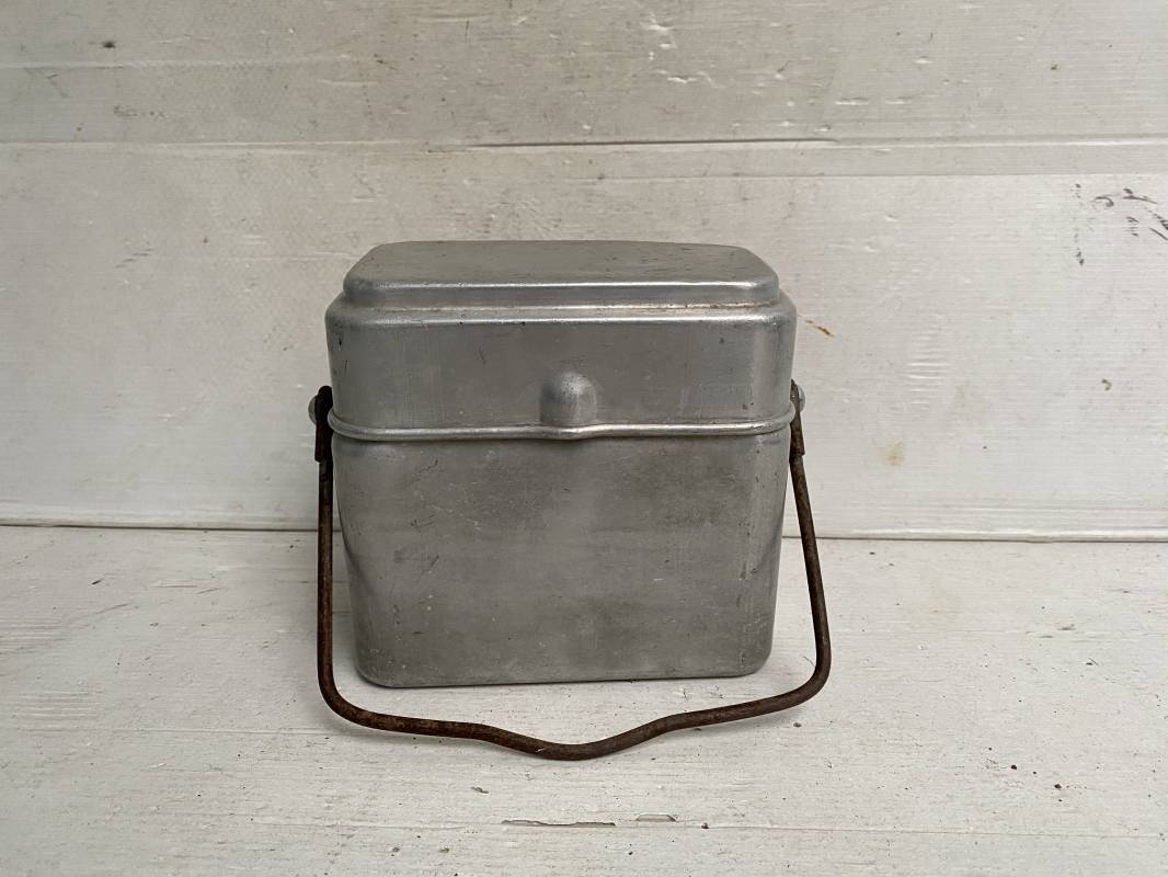 Gamelle Individuelle Mdle 1935 MA.M. OU MARSEILLE 1939 - Ventes d ...